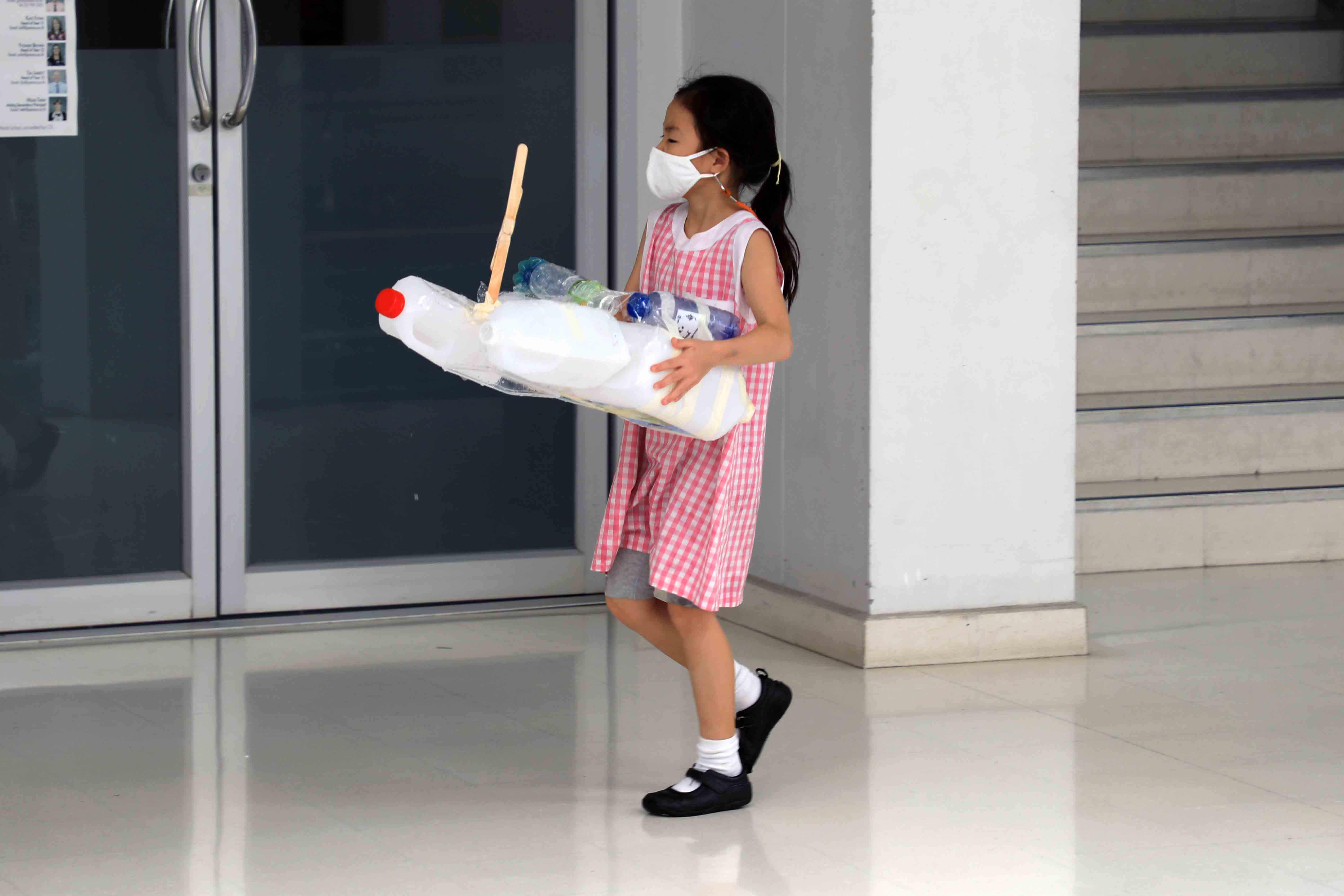 How to Float Your Boat in Year 2 - Bangkok Patana School
