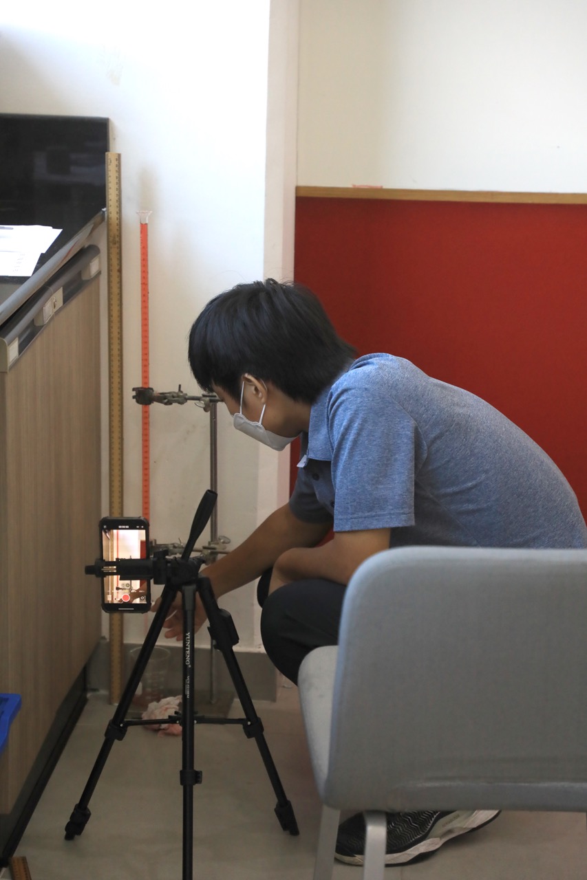 Year 12 Practical Science Investigations - Bangkok Patana School