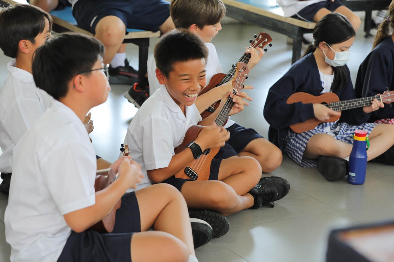 Ukulele Jam in Primary - Bangkok Patana School